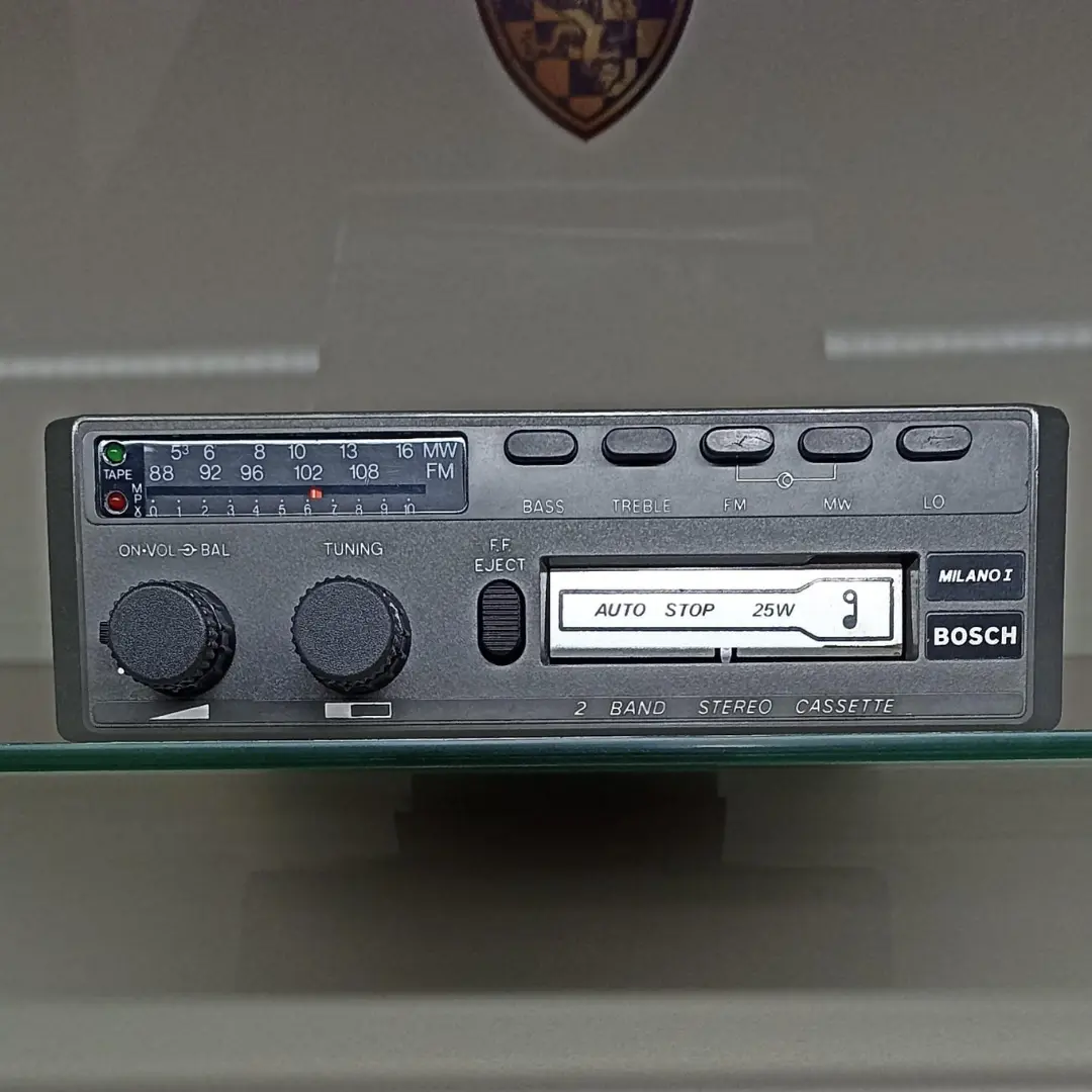 Rádio Bosch Milano I 2x25w RMS. - Bazuquinha Strom